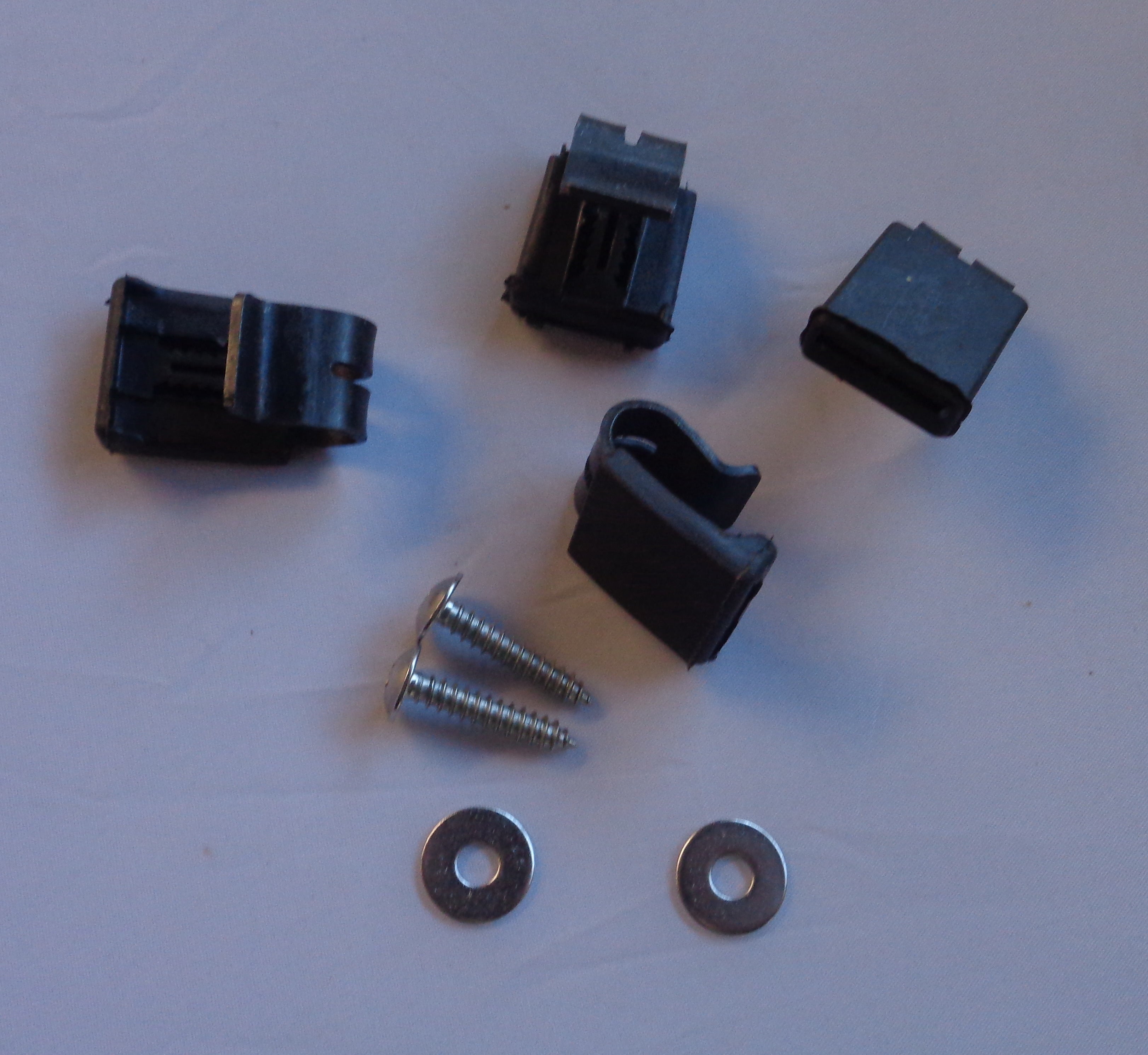 MGTF FRONT MUDFLAP FITTING CLIPS – MG & AMC Parts & Accessories